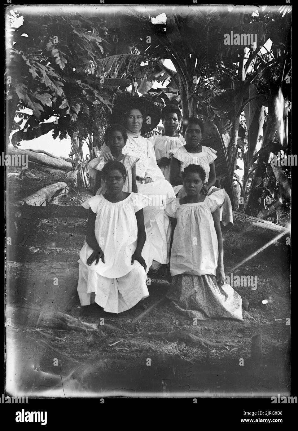 Six women Black and White Stock Photos & Images - Alamy