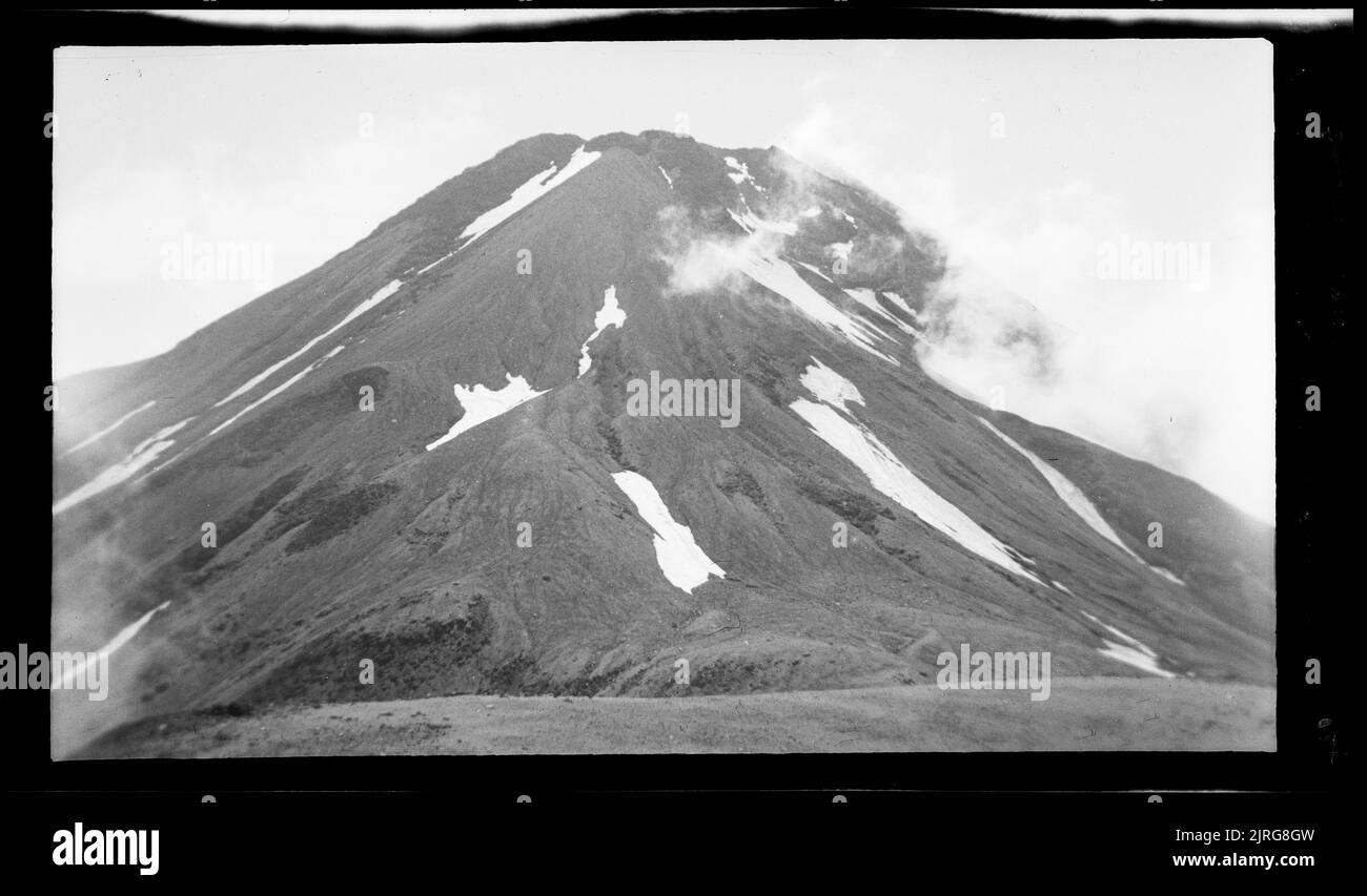 Egmont cone from knob at Syme hut (26) , 14 March 1941, by Leslie Adkin ...