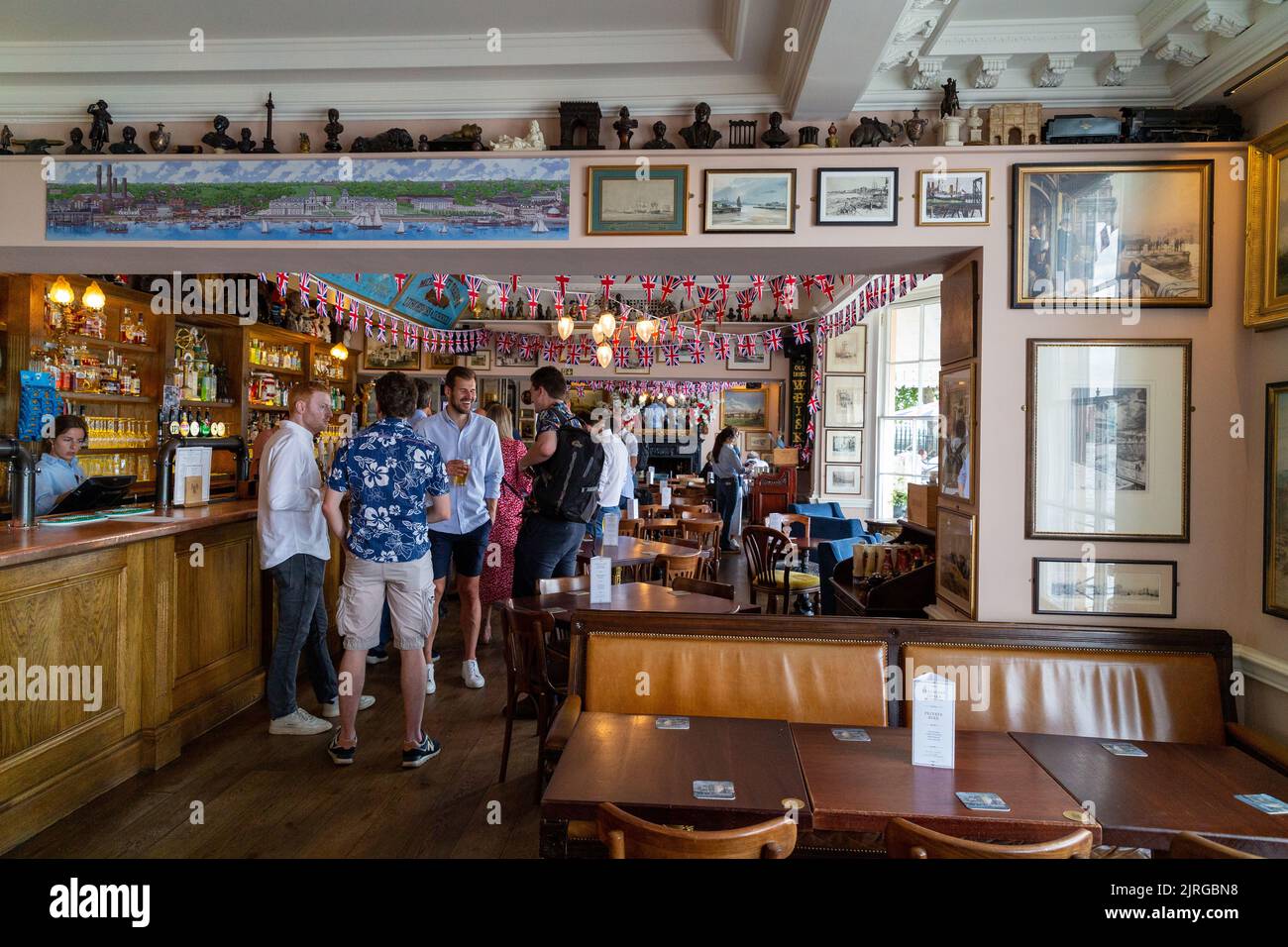 Trafalgar Tavern, Greenwich London Stock Photo - Alamy