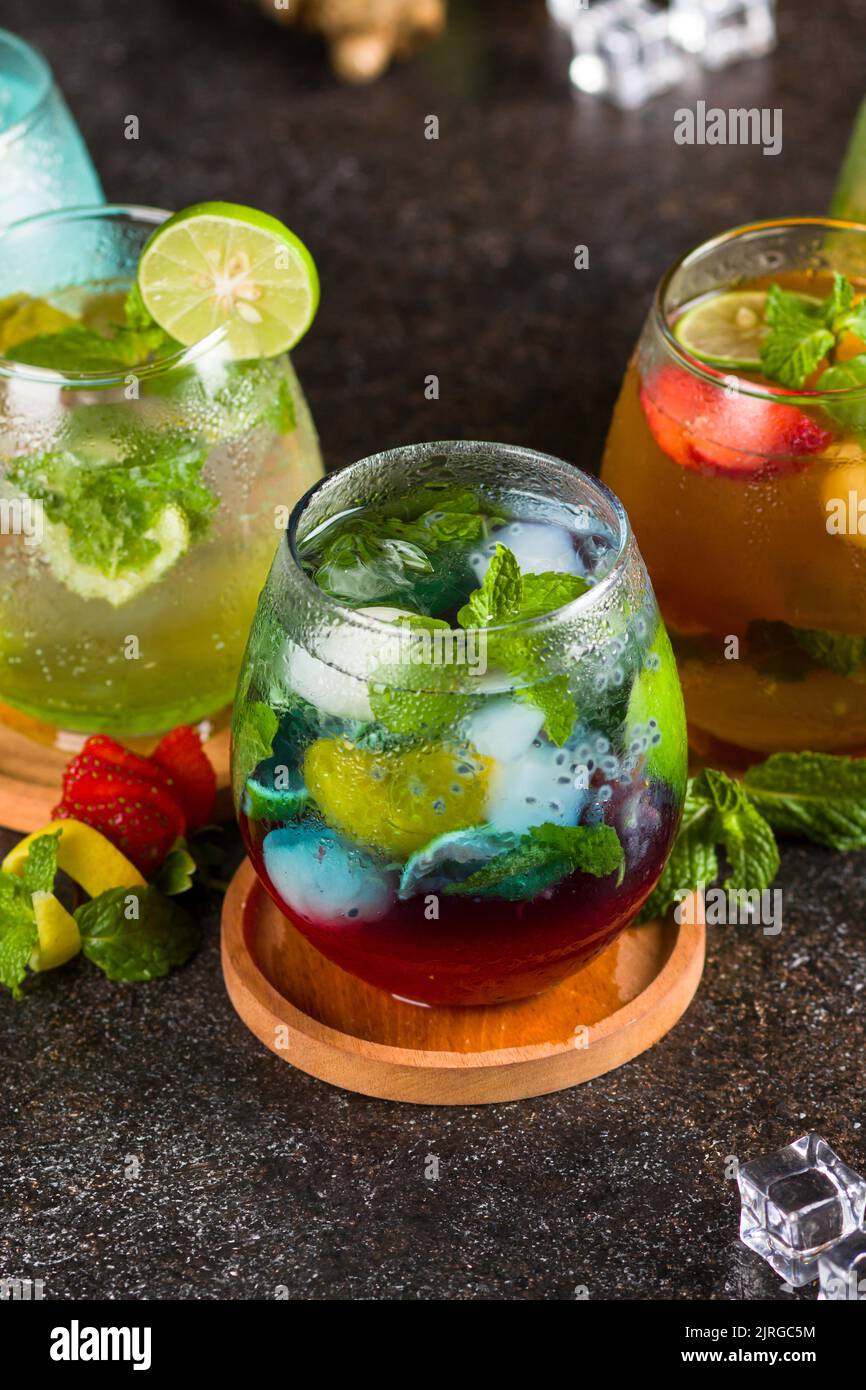 Mojito cocktail texture hi-res stock photography and images - Alamy