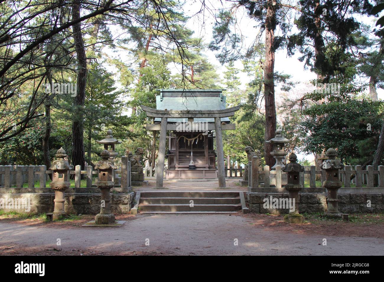 shinto shrine (hashidate myojin) in amanohashidate in japan Stock Photo ...