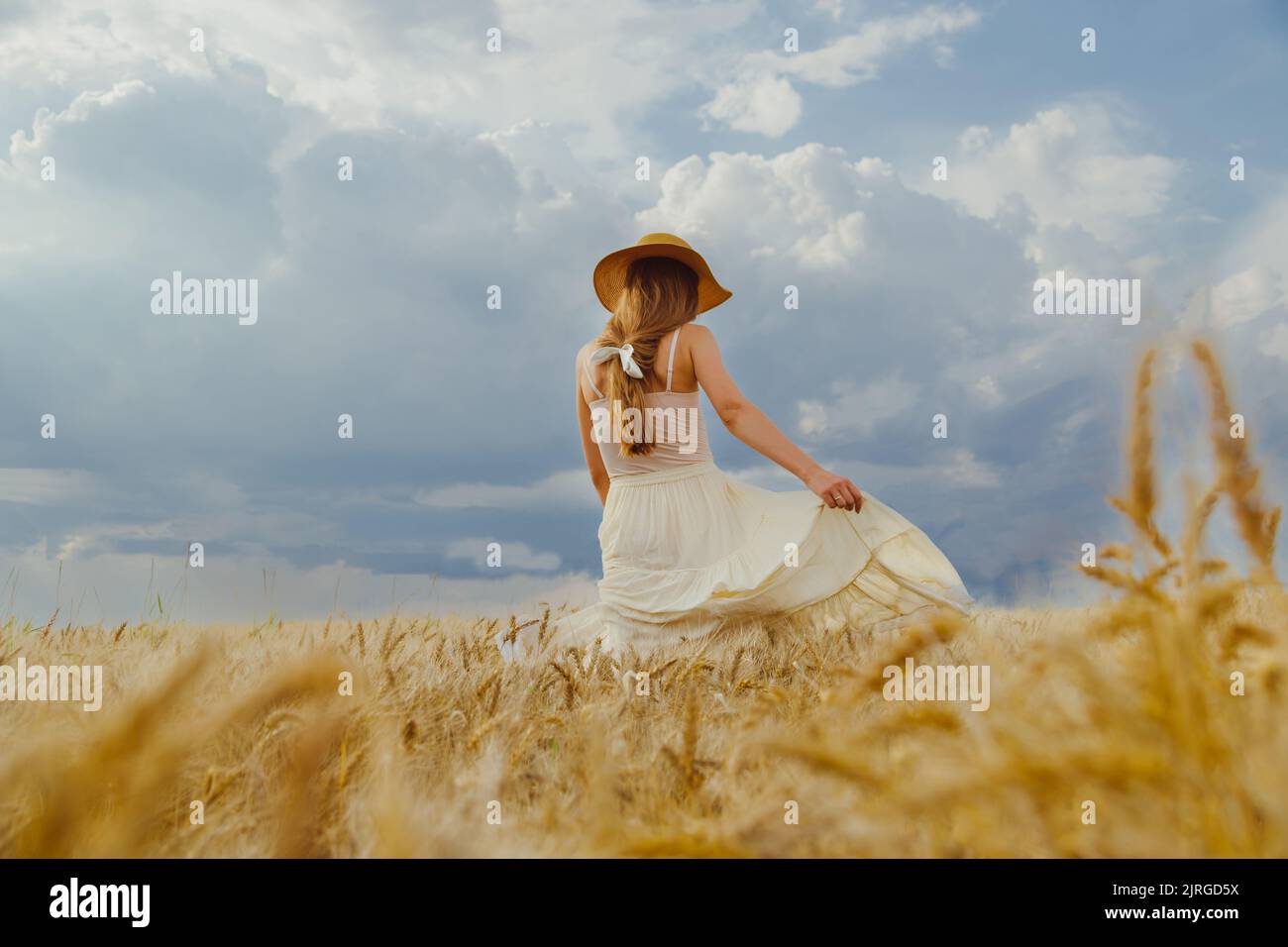 Rural dress hi-res stock photography and images - Alamy