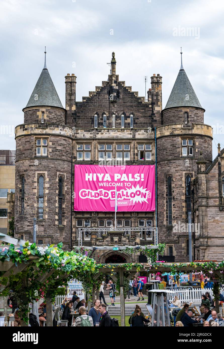 Edinburgh, Scotland, UK, 24th August 2022. Edinburgh Festival Fringe: scenes from the festival ...