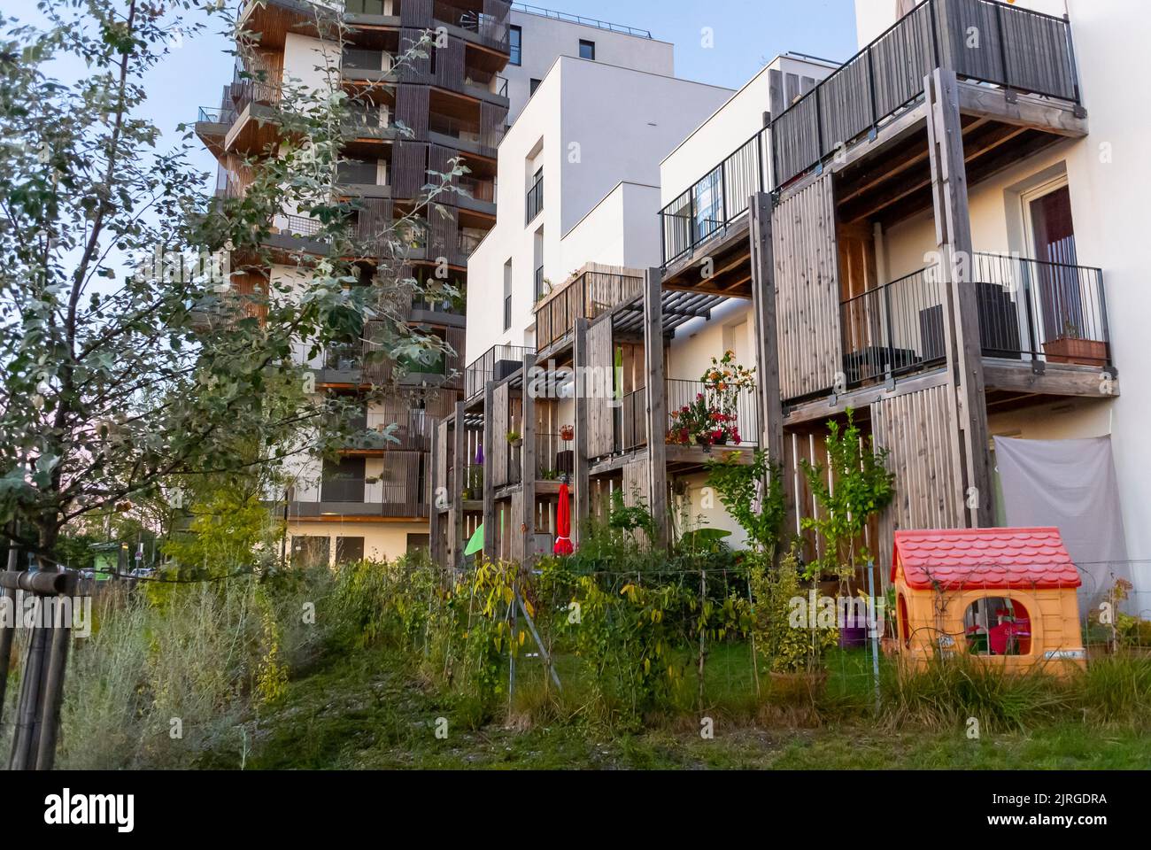 Bordeaux, France, Modern Architecture, Apartment Buildings in Eco ...