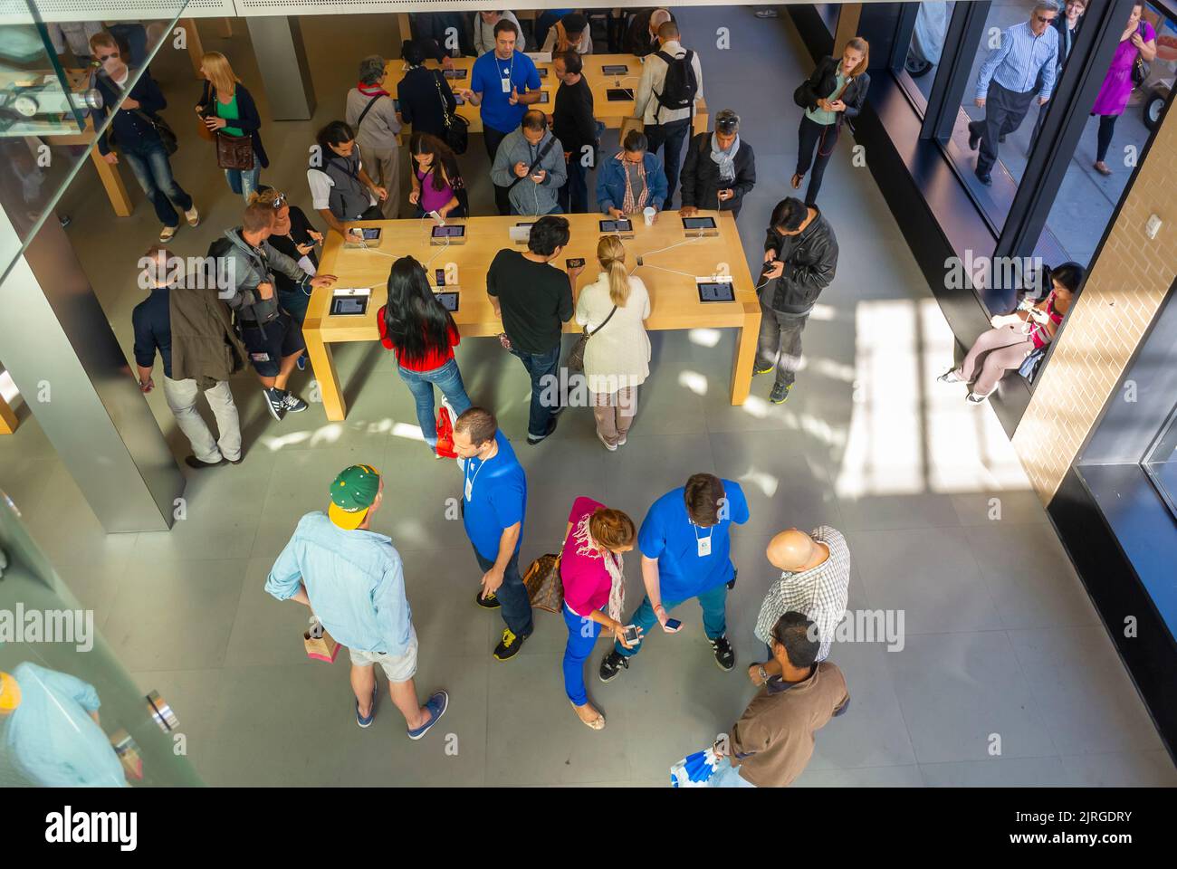 New York CIty, NY, USA, Crowd People Looking at Computers, and Smart ...