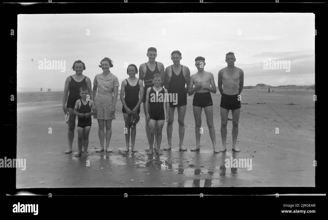 27 december 1936 hi-res stock photography and images - Alamy