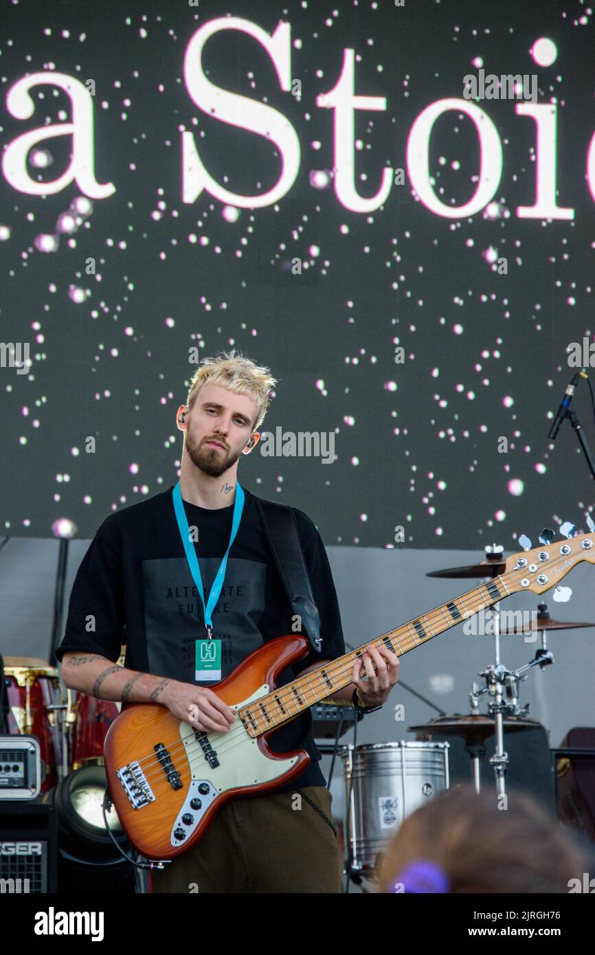 The guitarist of the band of Valeria Stoica live concert at Hangariada ...