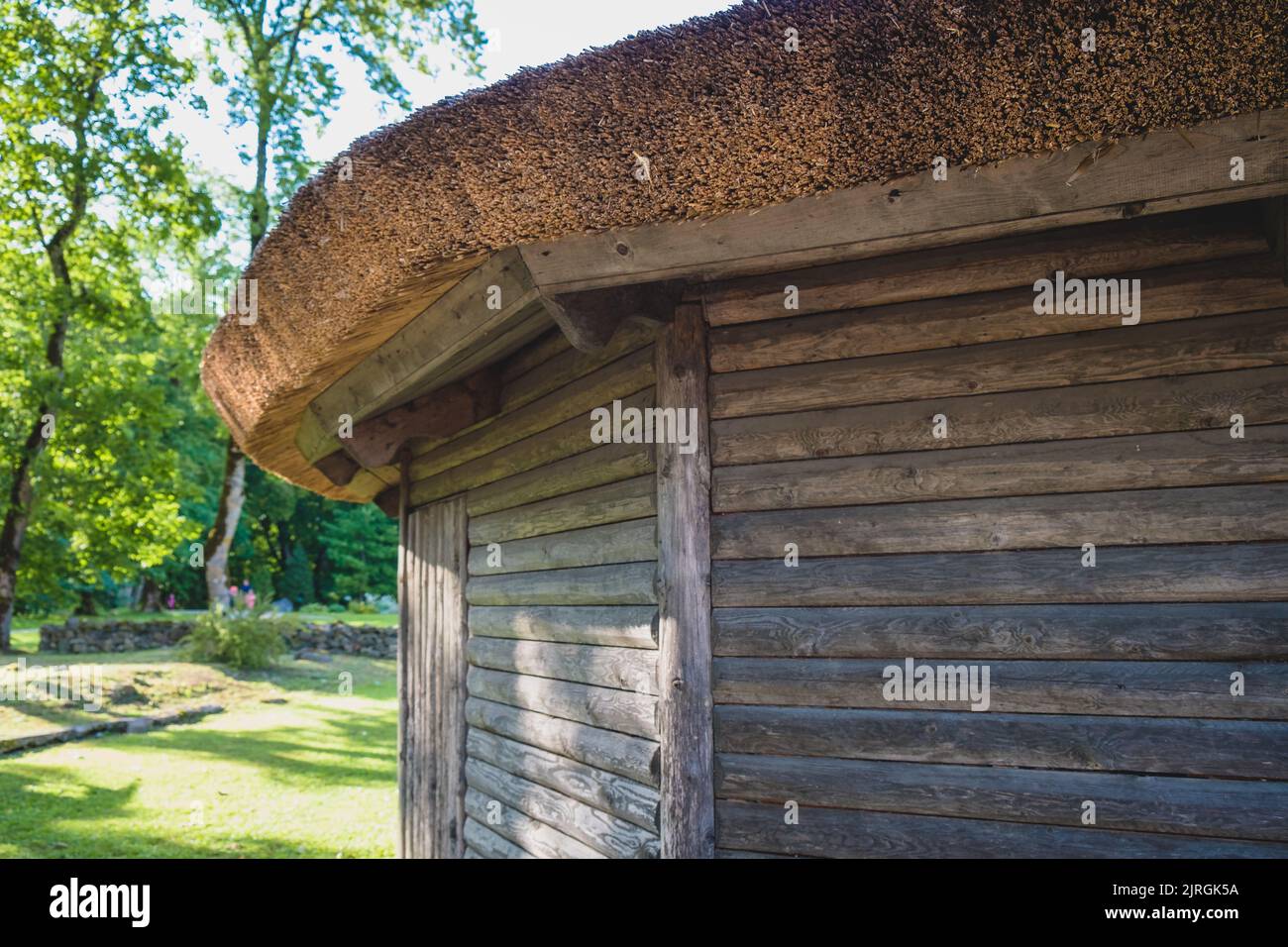 Tropical straw roof hut hi-res stock photography and images - Alamy