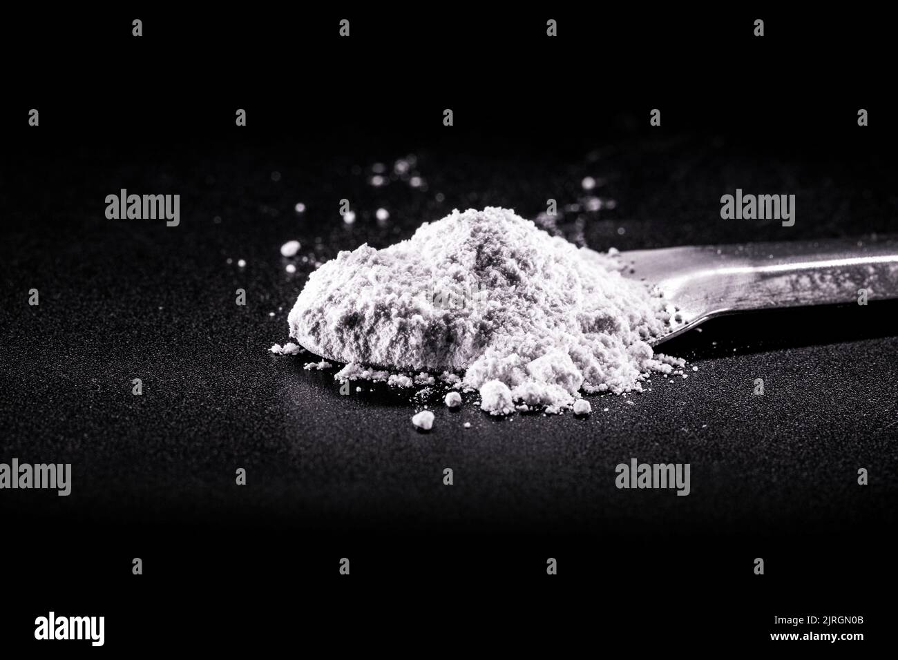 White phosphorus powder hi-res stock photography and images - Alamy