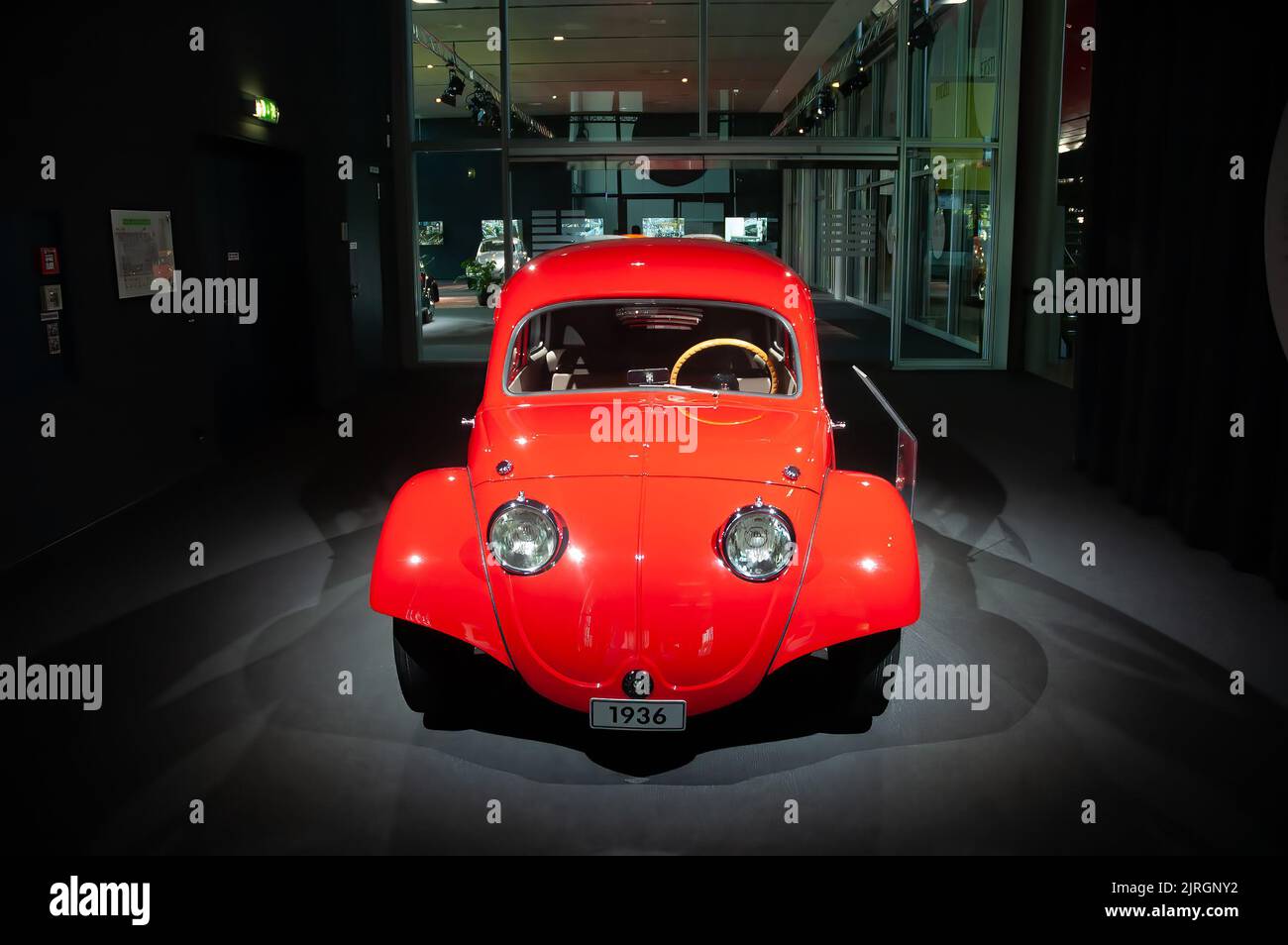 Original volkswagen beetle hi-res stock photography and images - Alamy