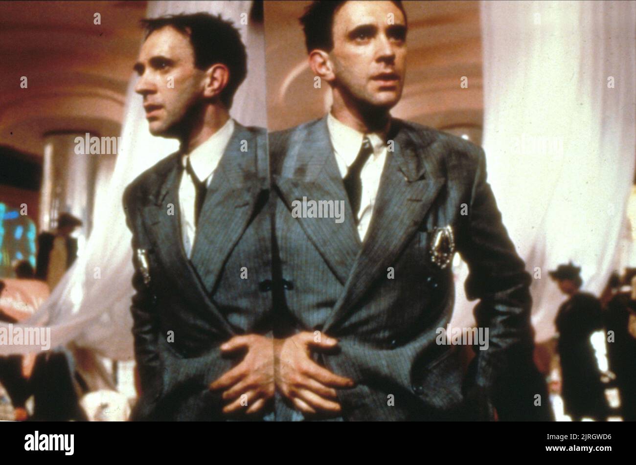 JONATHAN PRYCE, BRAZIL, 1985 Stock Photo - Alamy
