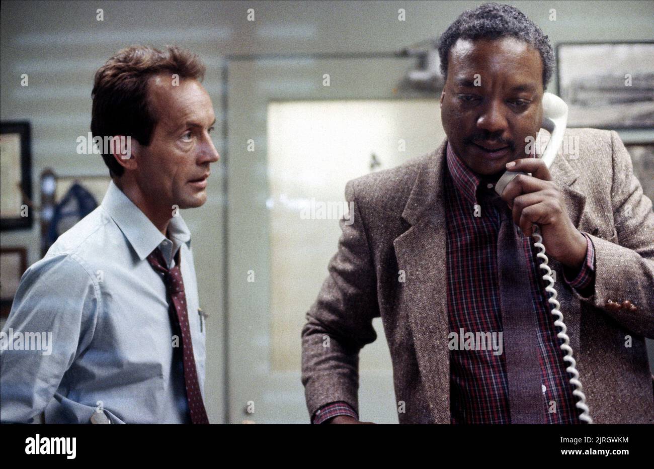 LANCE HENRIKSEN, PAUL WINFIELD, THE TERMINATOR, 1984 Stock Photo - Alamy
