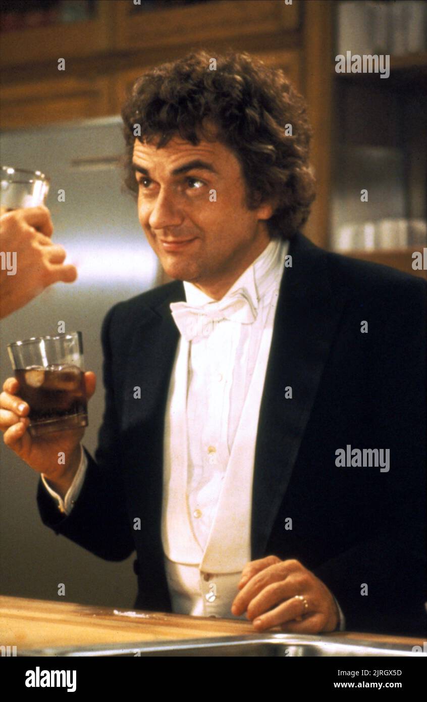 Arthur Film Dudley Moore Hi Res Stock Photography And Images Alamy