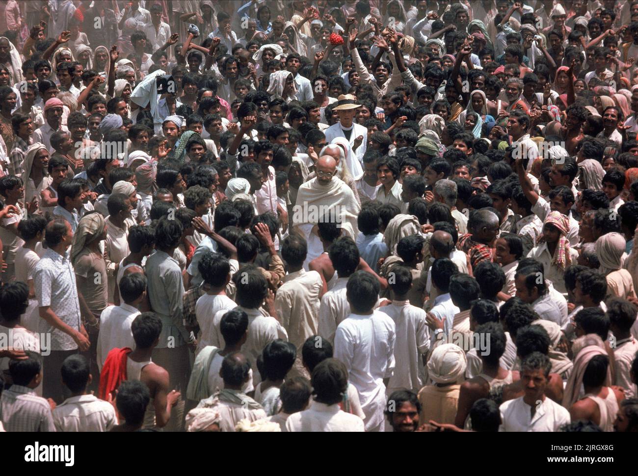 Ben kingsley 1982 hi-res stock photography and images - Alamy