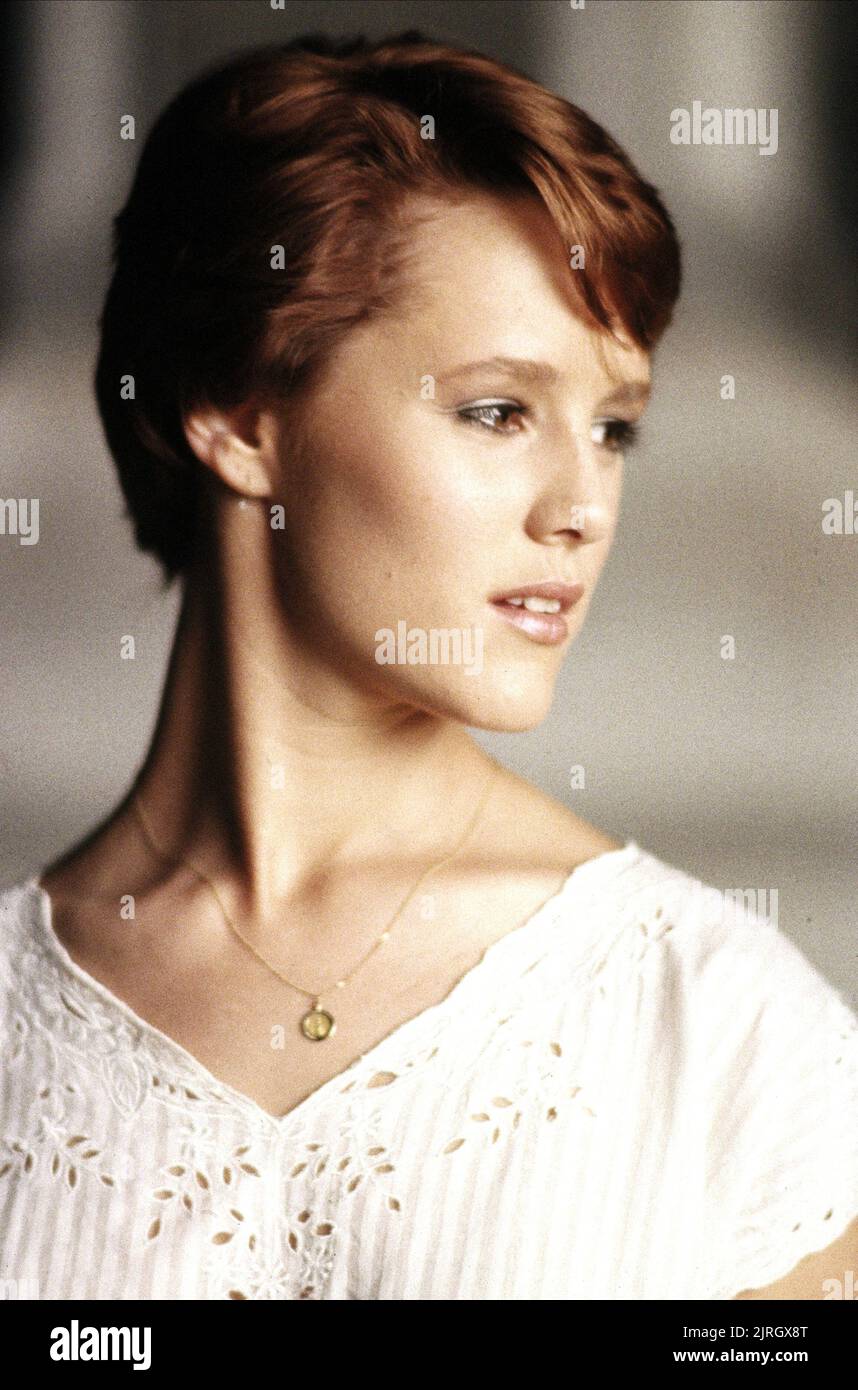MARY STUART MASTERSON, AT CLOSE RANGE, 1986 Stock Photo - Alamy