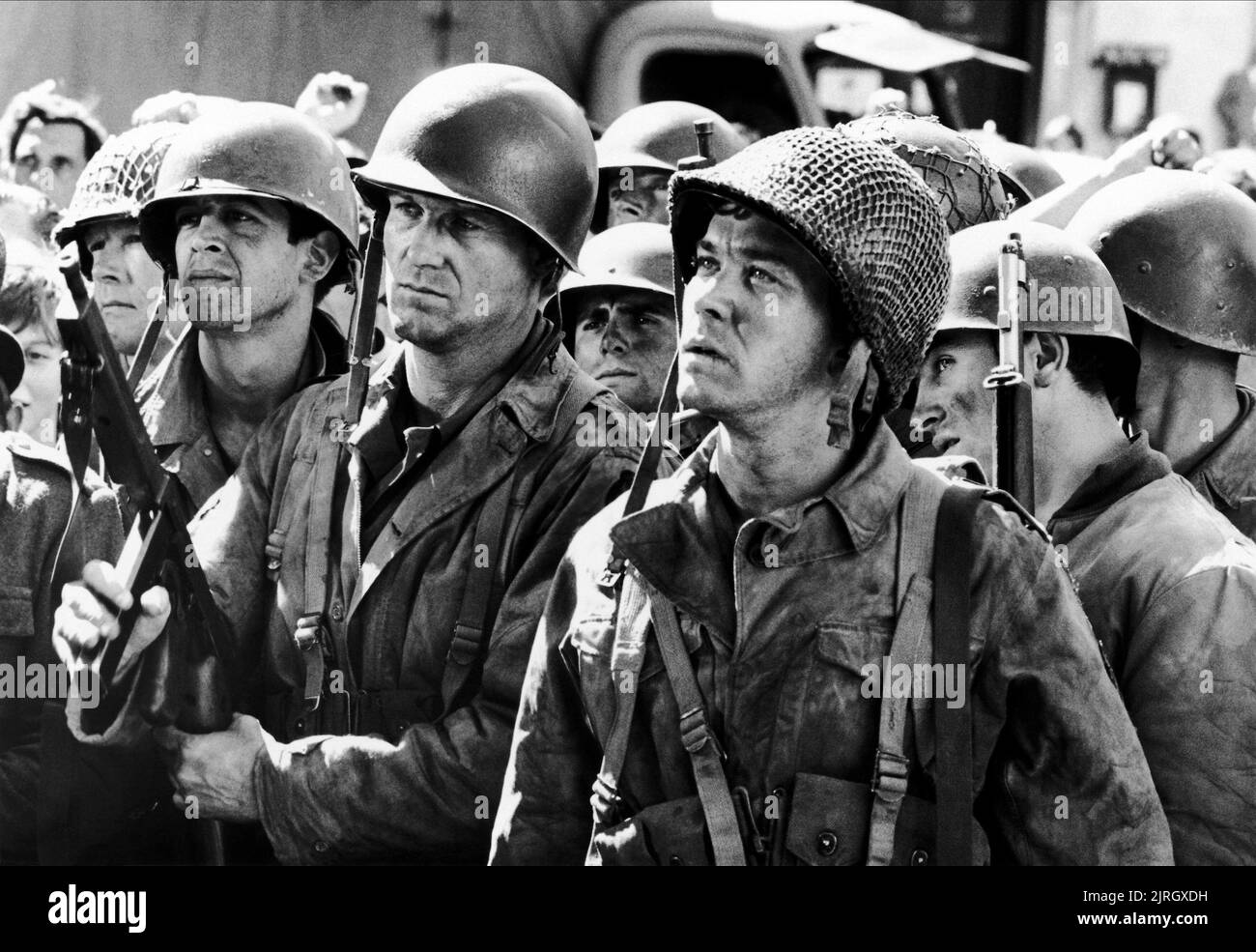 WILLIAM HURT, TIMOTHY HUTTON, A TIME OF DESTINY, 1988 Stock Photo - Alamy