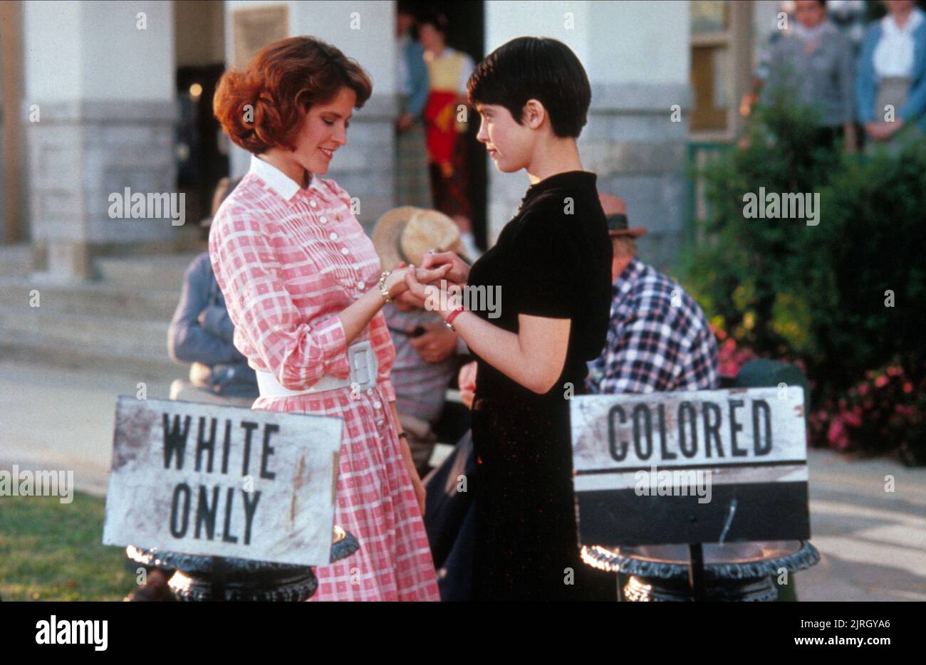 ALLY SHEEDY, PHOEBE CATES, HEART OF DIXIE, 1989 Stock Photo - Alamy