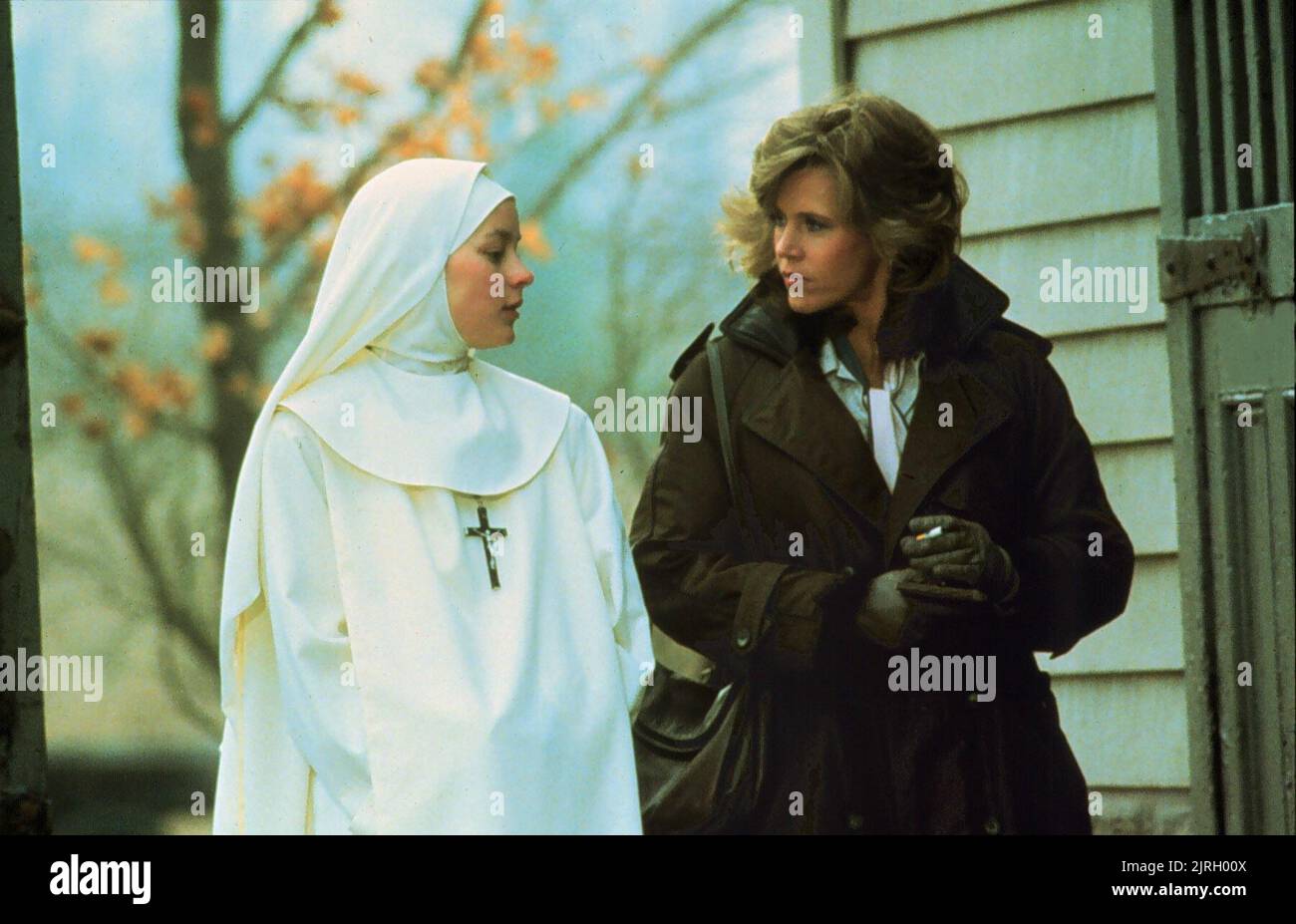 MEG TILLY, JANE FONDA, AGNES OF GOD, 1985 Stock Photo - Alamy