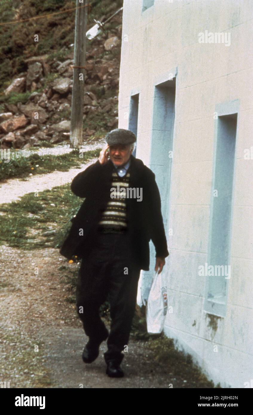 FULTON MACKAY, LOCAL HERO, 1983 Stock Photo - Alamy