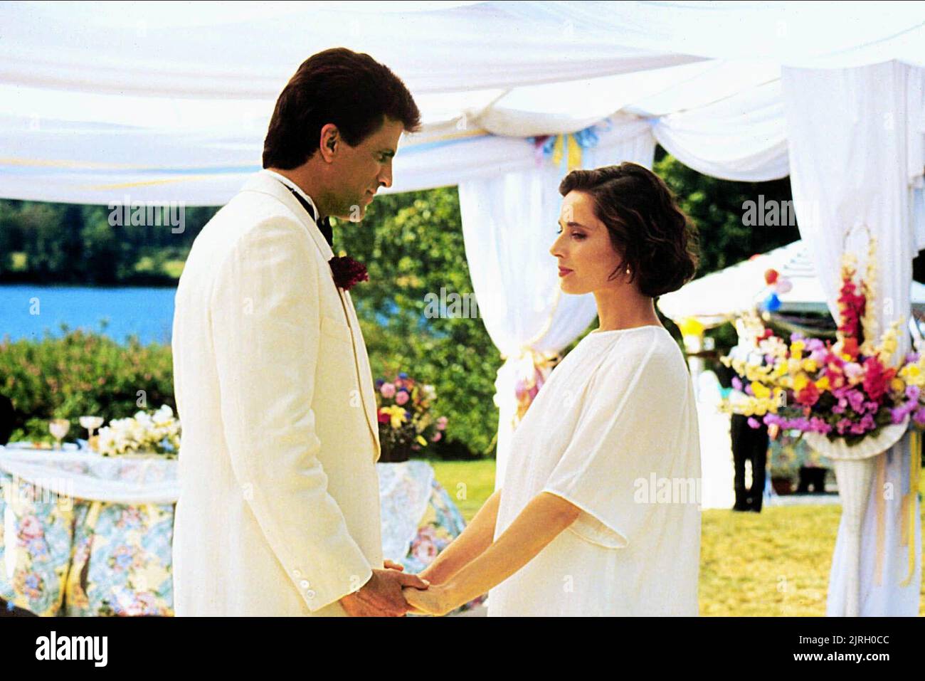 TED DANSON, ISABELLA ROSSELLINI, COUSINS, 1989 Stock Photo - Alamy