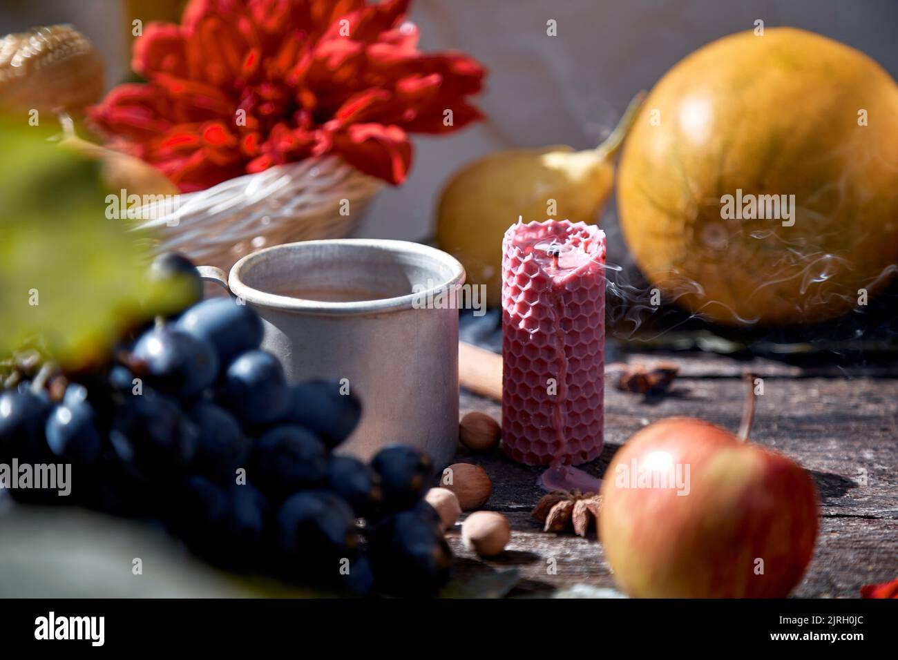 Rustic aesthetic hi-res stock photography and images - Alamy