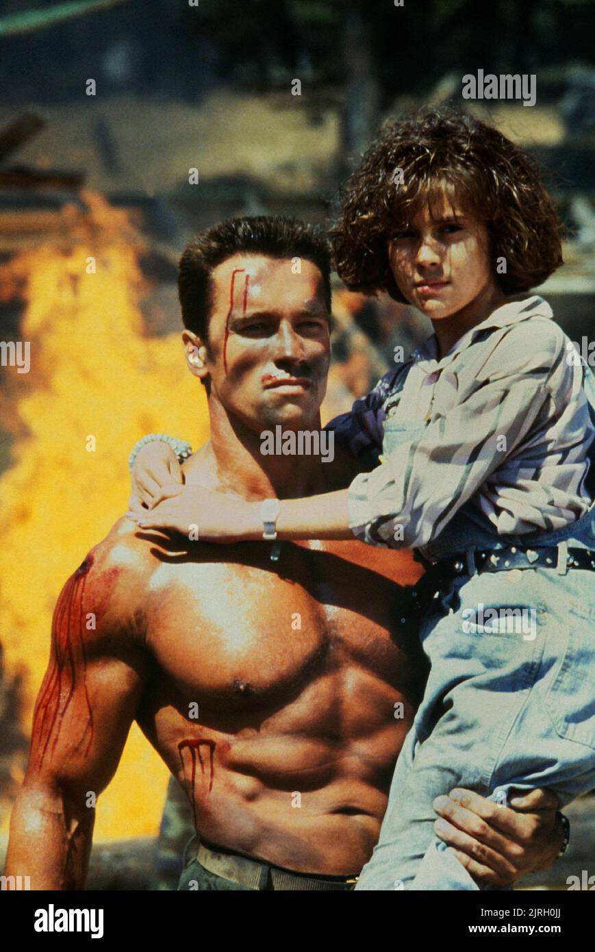 ARNOLD SCHWARZENEGGER, MILLANO, COMMANDO, 1985 Stock Photo - Alamy