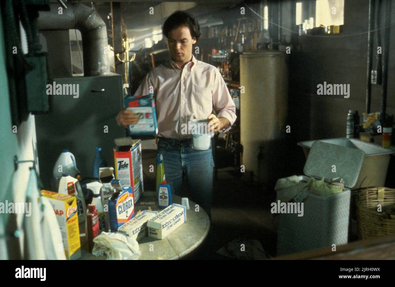 MICHAEL KEATON, MR. MOM, 1983 Stock Photo - Alamy