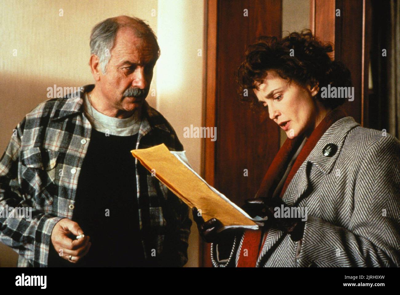 ARMIN MUELLER-STAHL, JESSICA LANGE, MUSIC BOX, 1989 Stock Photo - Alamy