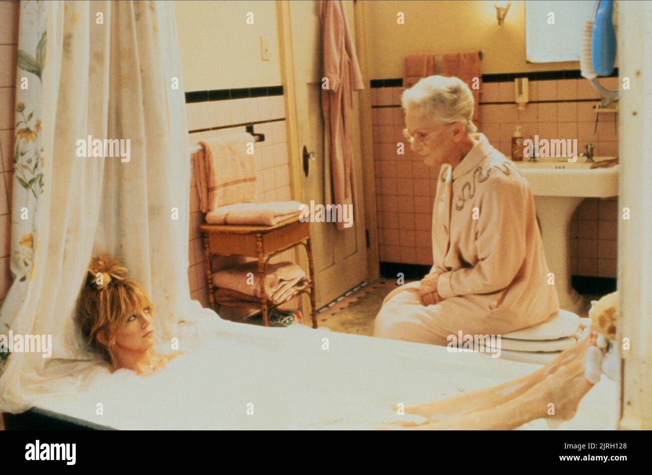 GOLDIE HAWN, JESSICA TANDY, BEST FRIENDS, 1982 Stock Photo - Alamy
