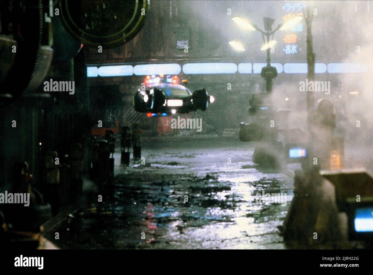 POLICE SPINNER VEHICLE, BLADE RUNNER, 1982 Stock Photo - Alamy