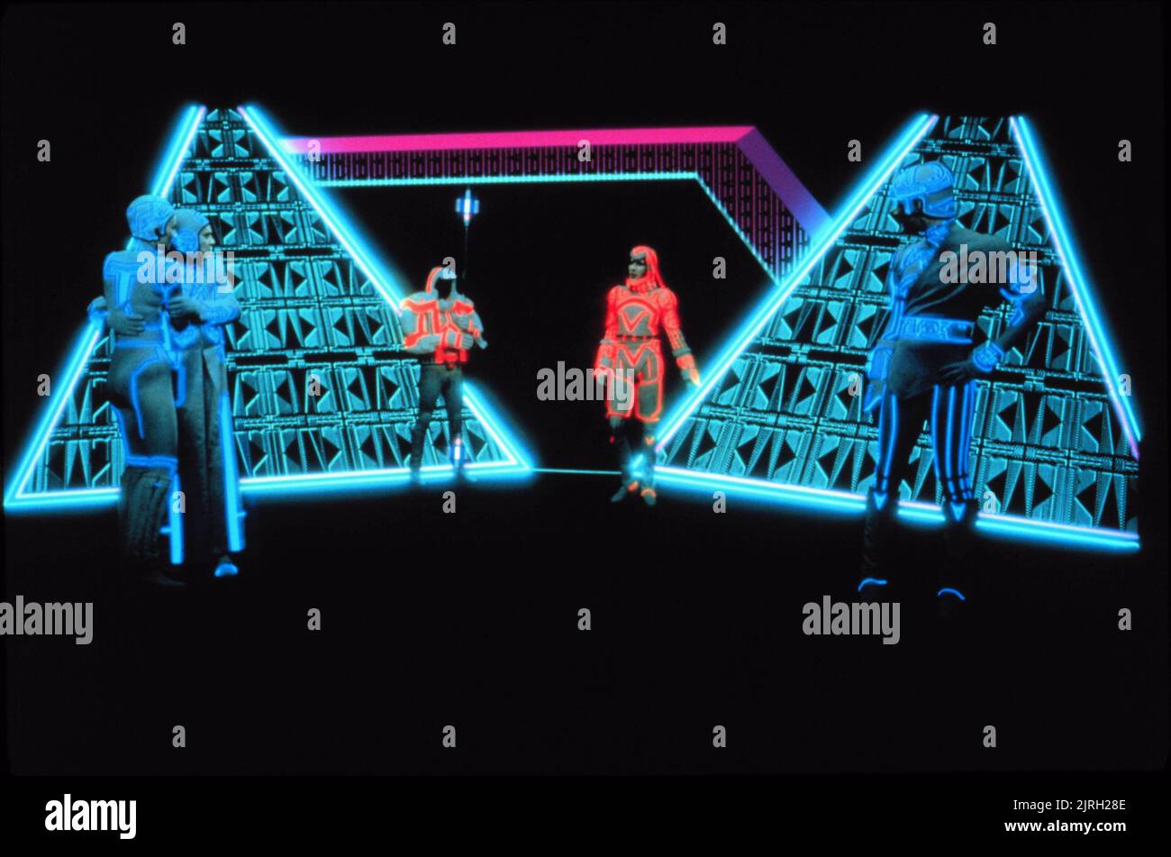 GENERAL COMPUTER SCENE, TRON, 1982 Stock Photo - Alamy