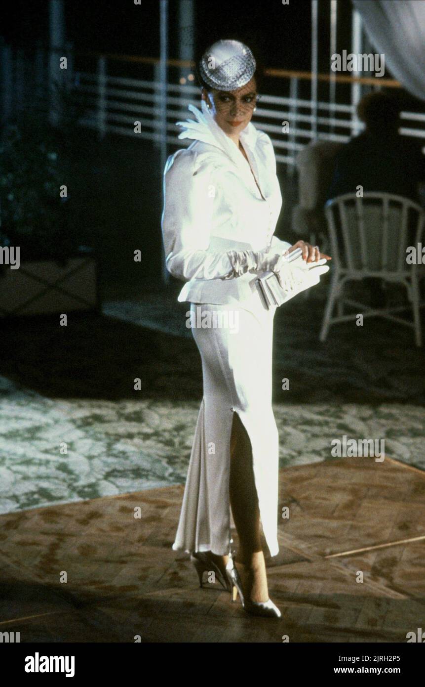 Under the cherry moon hi-res stock photography and images - Alamy