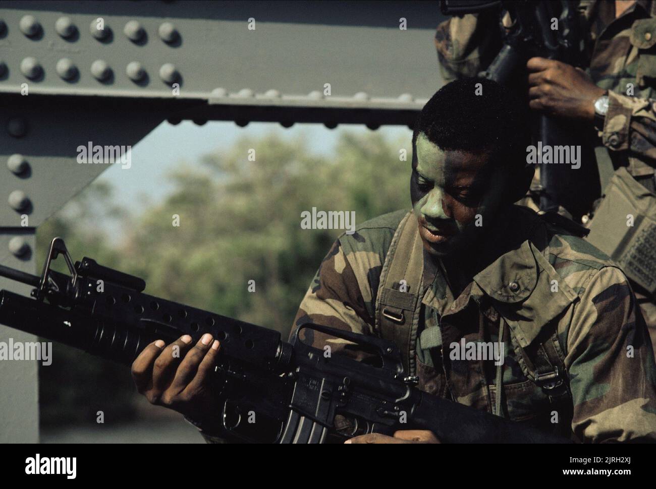 SOLDIER WITH MACHINE GUN, HEARTBREAK RIDGE, 1986 Stock Photo - Alamy