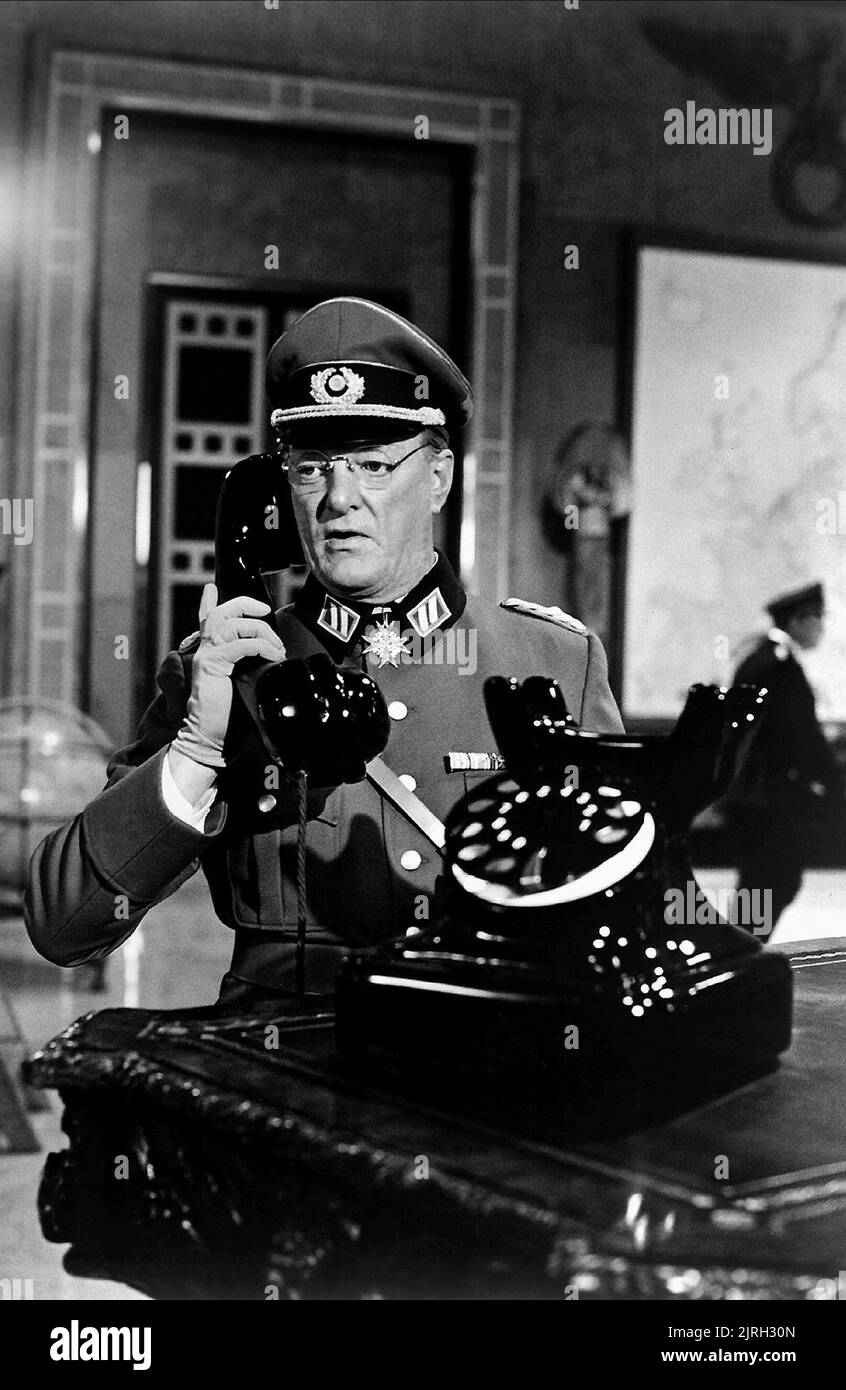 Jeremy kemp hi-res stock photography and images - Alamy