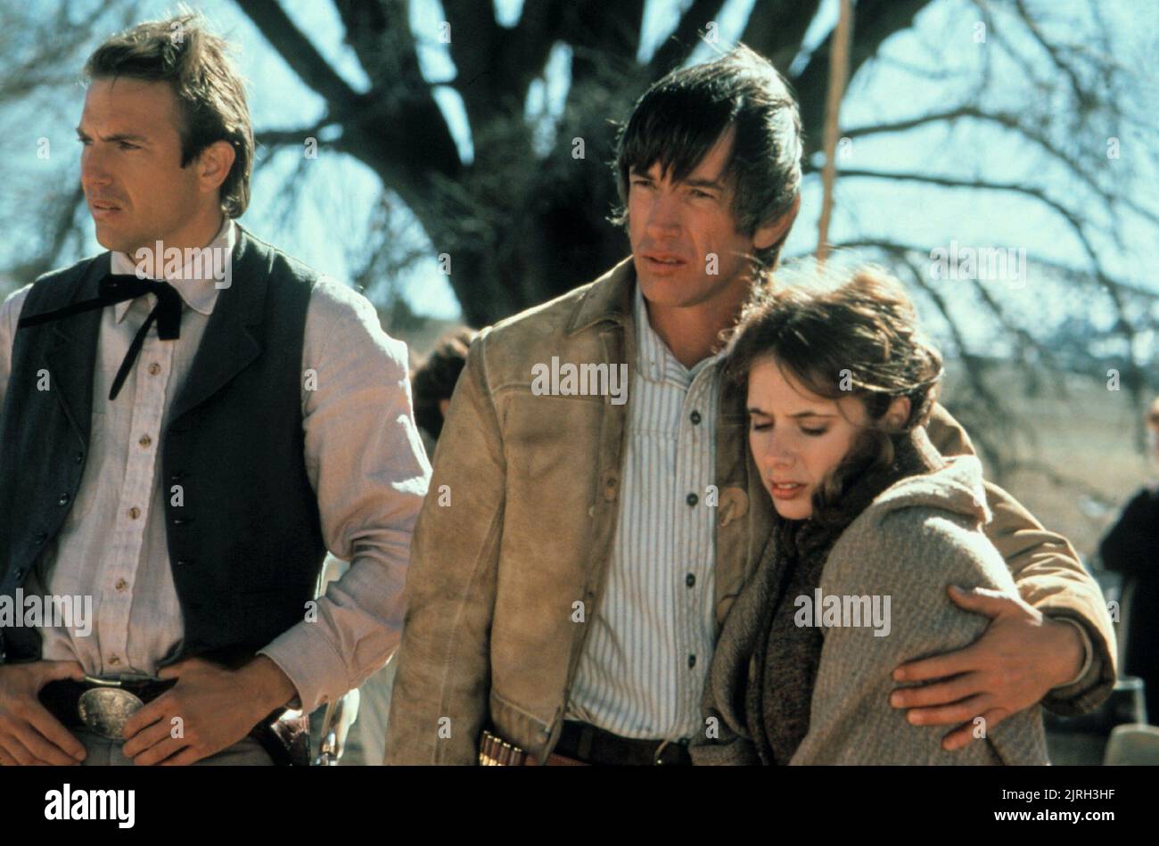 KEVIN COSTNER, SCOTT GLENN, ROSANNA ARQUETTE, SILVERADO, 1985 Stock ...