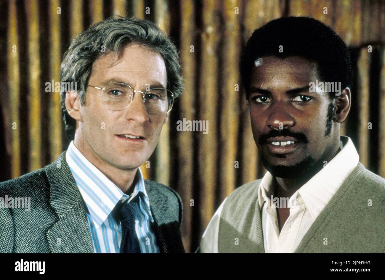 DENZEL WASHINGTON, KEVIN KLINE, CRY FREEDOM, 1987 Stock Photo - Alamy