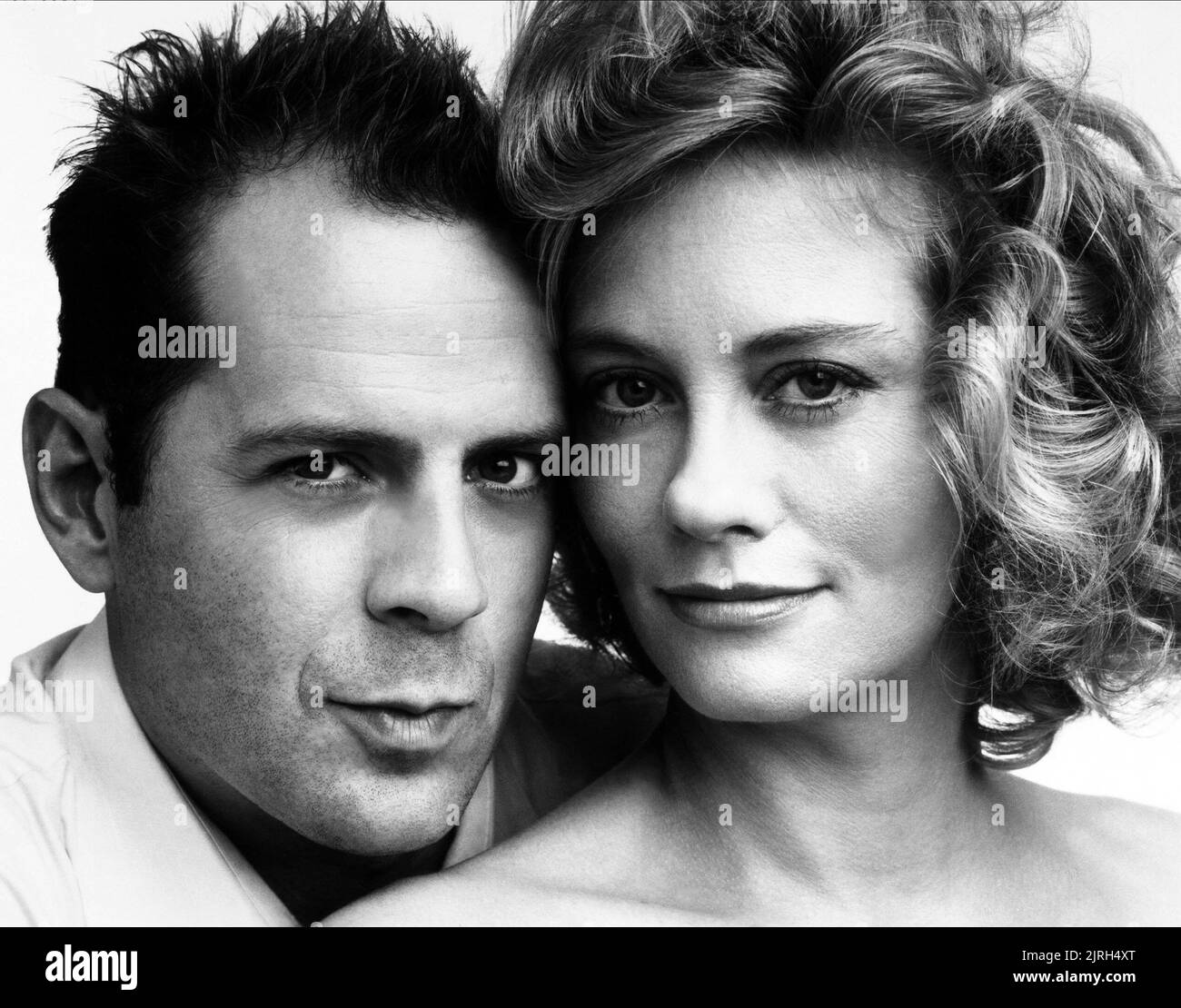 Cybill shepherd 80s Black and White Stock Photos & Images - Alamy
