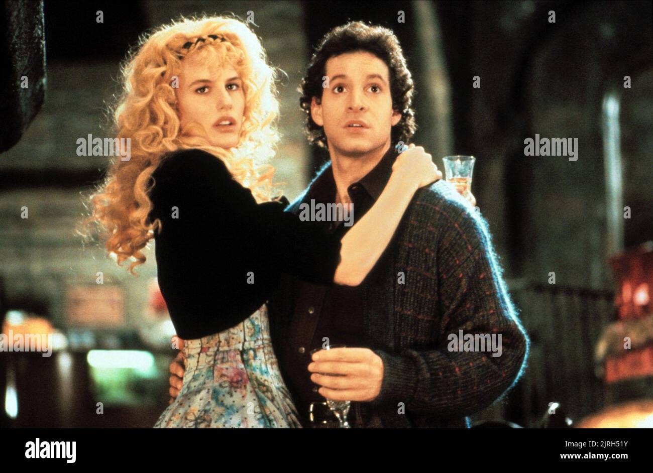 High spirits 1988 daryl hannah hi-res stock photography and images - Alamy
