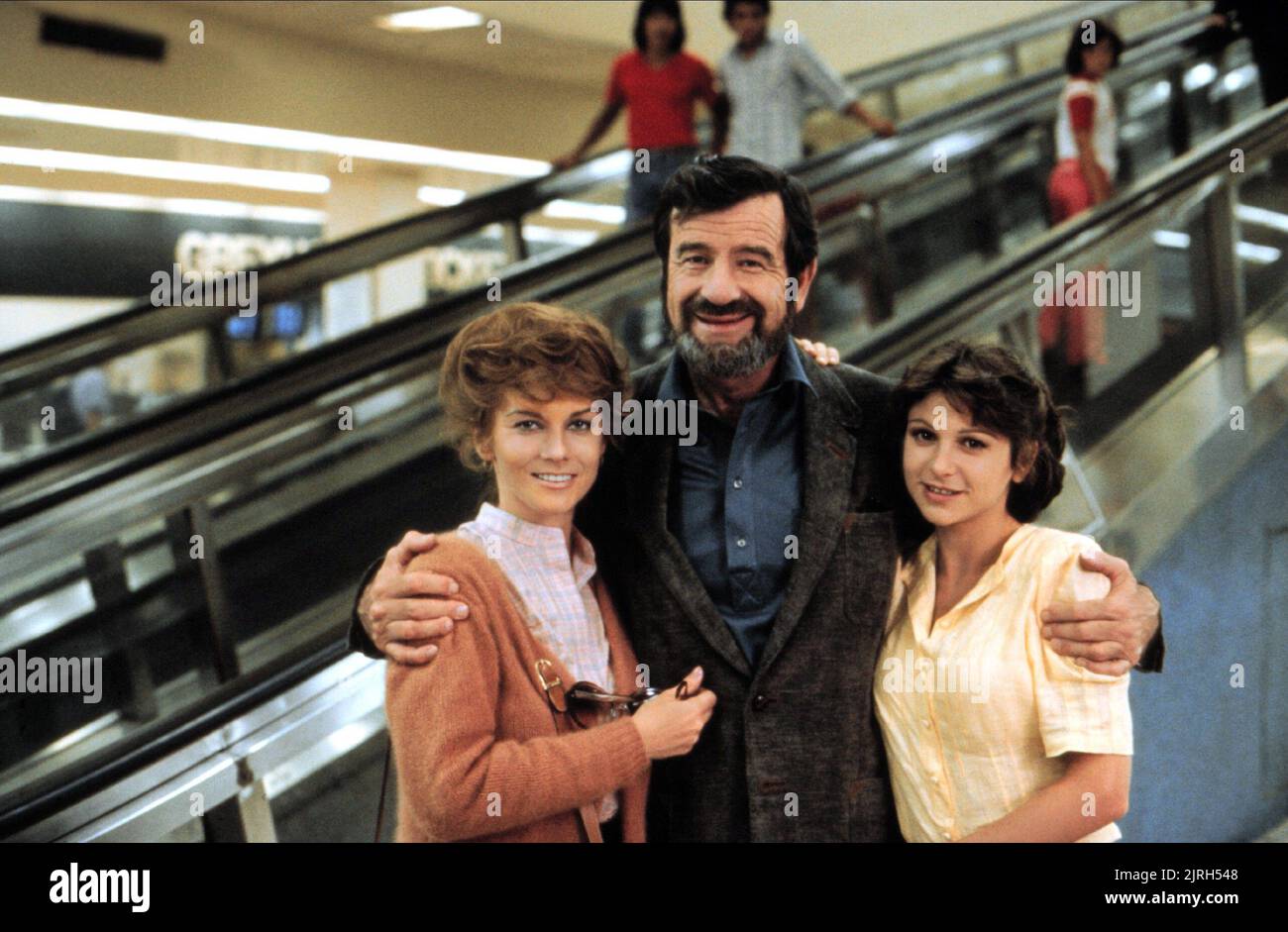 Dinah manoff hi-res stock photography and images - Alamy