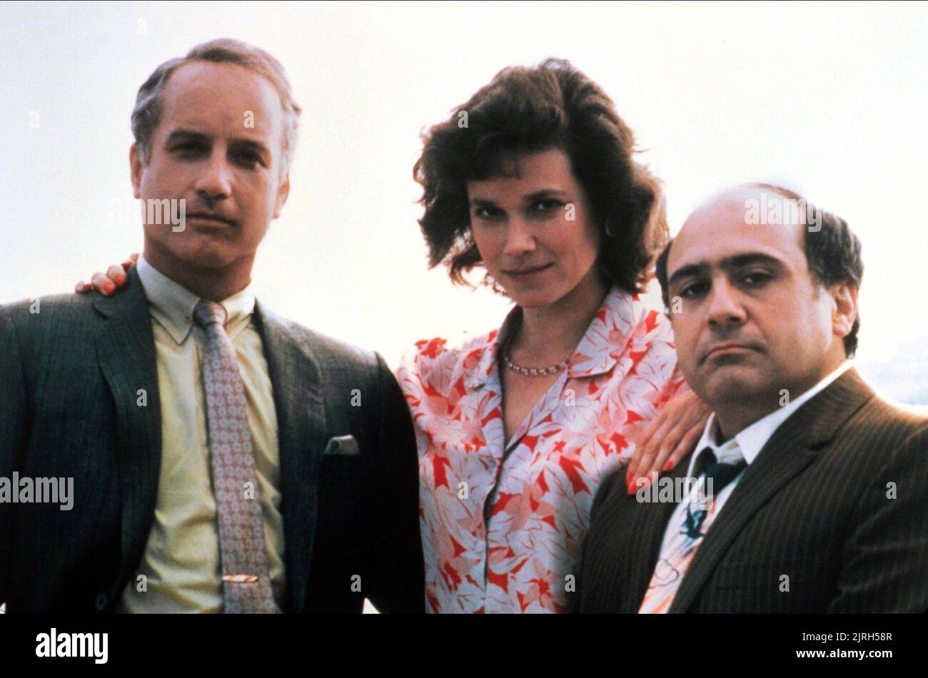 RICHARD DREYFUSS, BARBARA HERSHEY, DANNY DEVITO, TIN MEN, 1987 Stock ...
