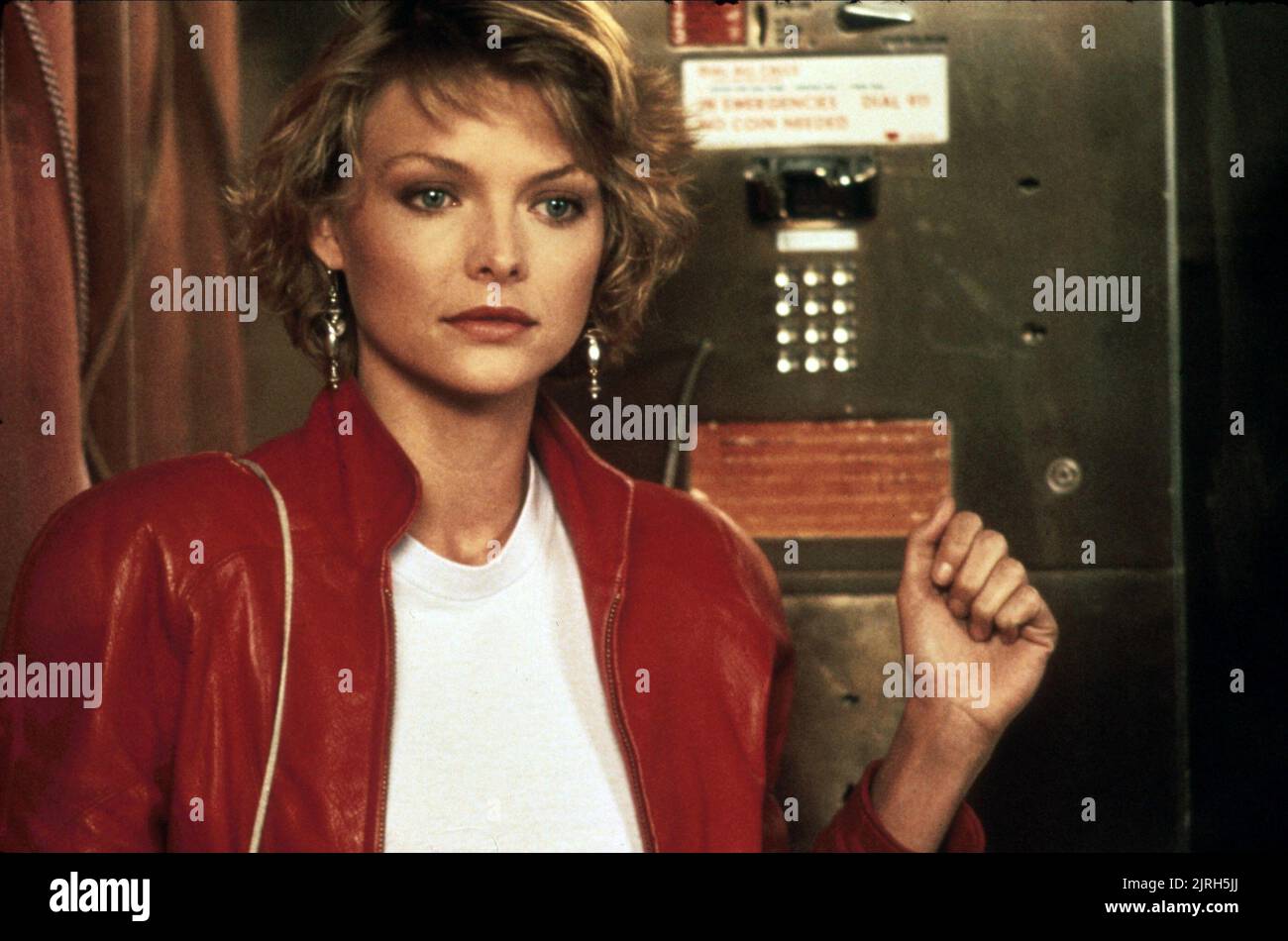 MICHELLE PFEIFFER, INTO THE NIGHT, 1985 Stock Photo - Alamy