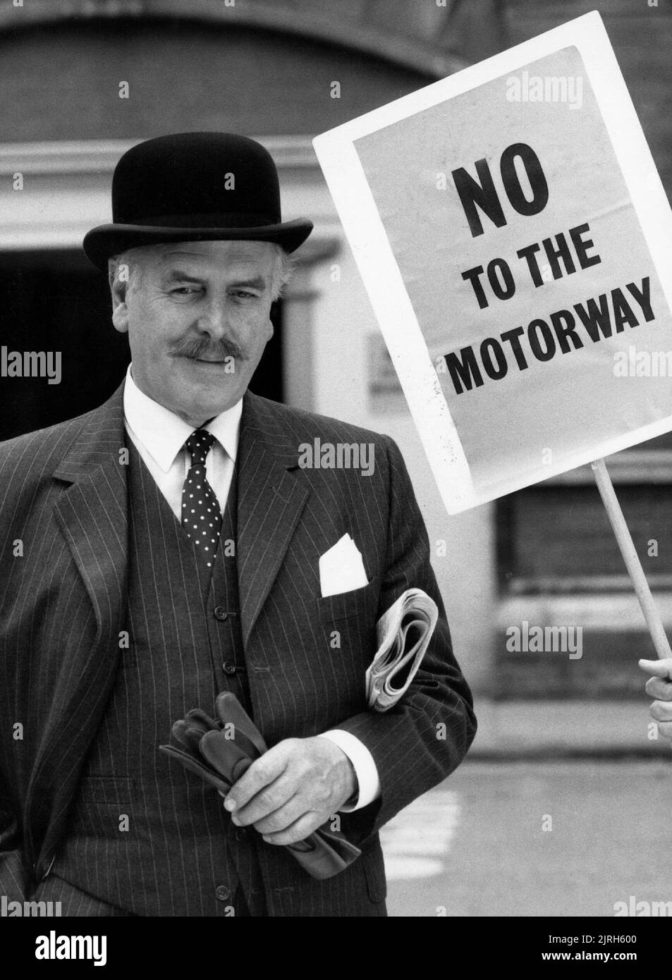 GEORGE COLE, BLOTT ON THE LANDSCAPE, 1985 Stock Photo - Alamy