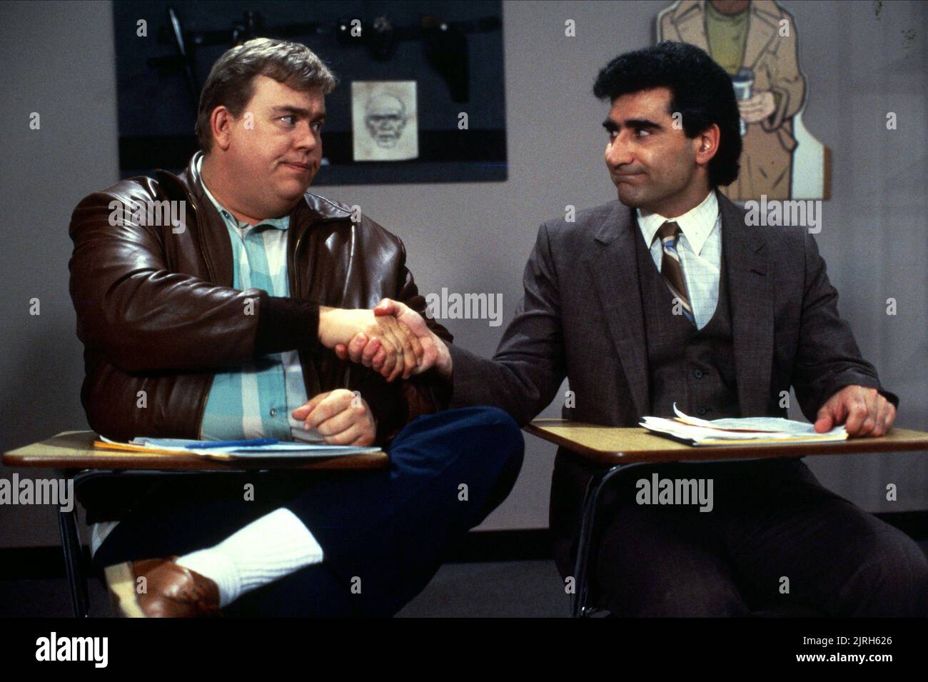 JOHN CANDY, EUGENE LEVY, ARMED AND DANGEROUS, 1986 Stock Photo - Alamy