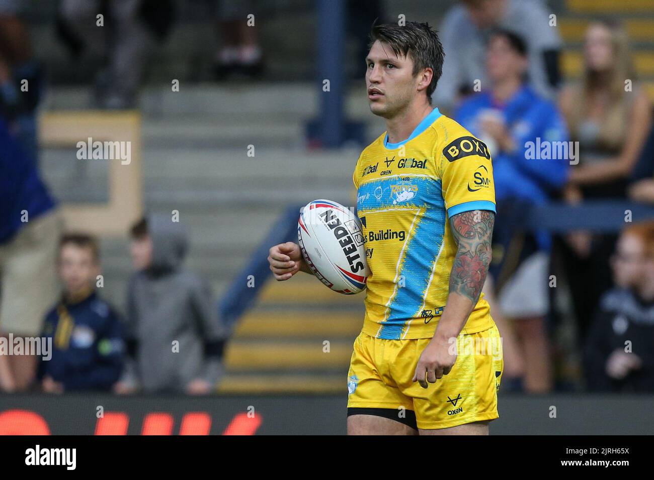 Tom Briscoe #20 of Leeds Rhinos during pre-game warm up Stock Photo - Alamy