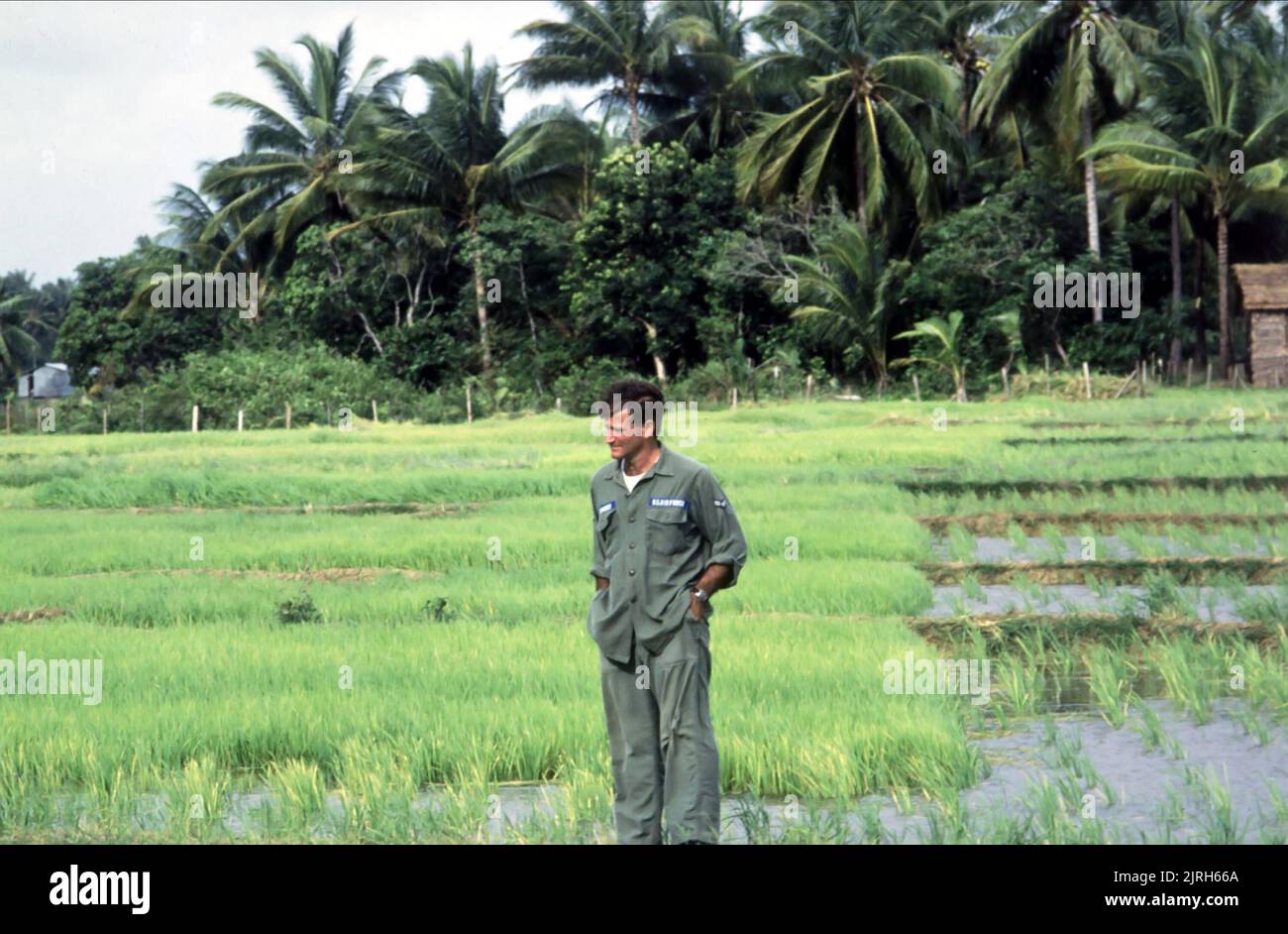 ROBIN WILLIAMS, GOOD MORNING VIETNAM, 1987 Stock Photo - Alamy