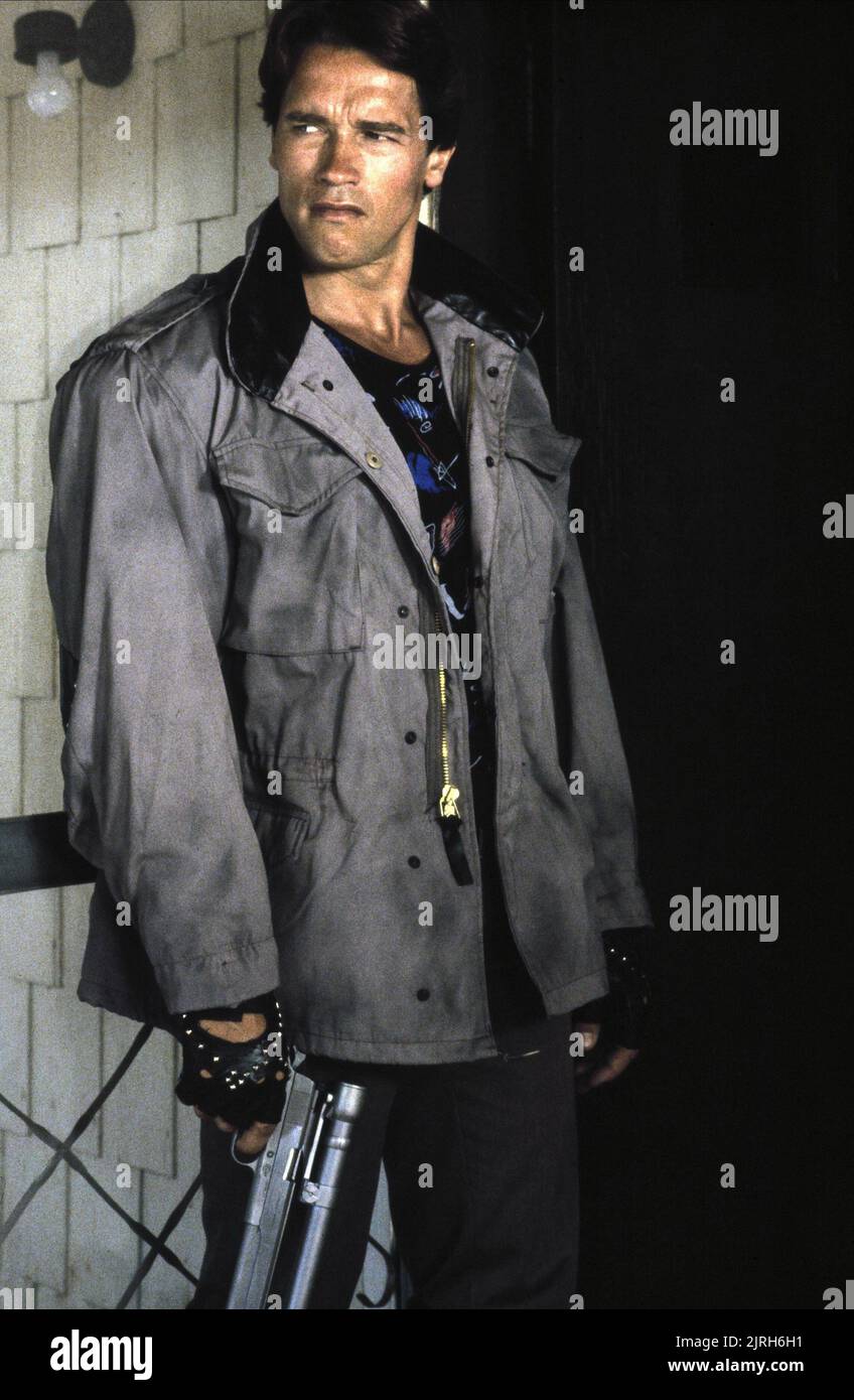 ARNOLD SCHWARZENEGGER, THE TERMINATOR, 1984 Stock Photo - Alamy