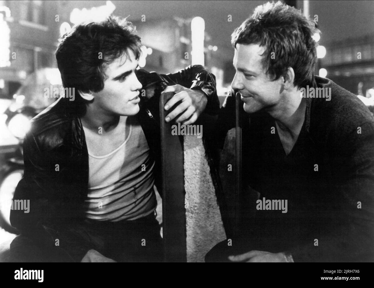 MATT DILLON, MICKEY ROURKE, RUMBLE FISH, 1983 Stock Photo - Alamy