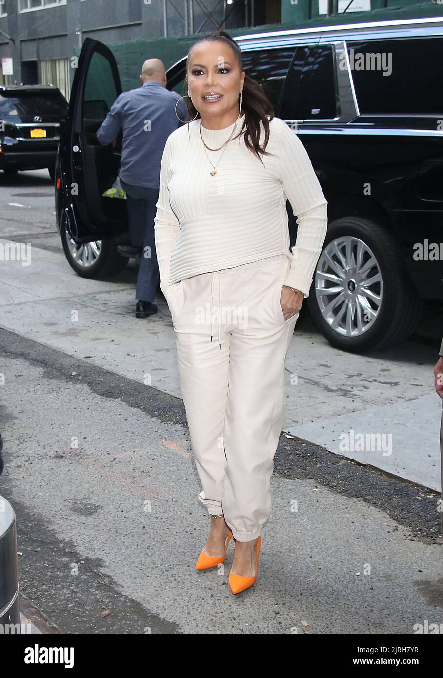 DJ Angie Martinez At ‘The Kelly Clarkson Show’ -PICTURED: Angie ...