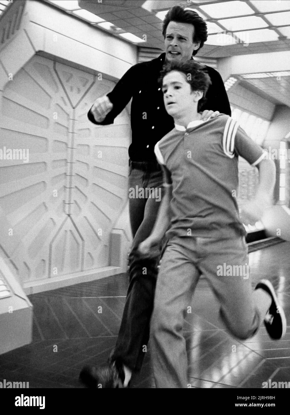 MARC SINGER, ERIC JOHNSTON, V: THE FINAL BATTLE, 1984 Stock Photo - Alamy