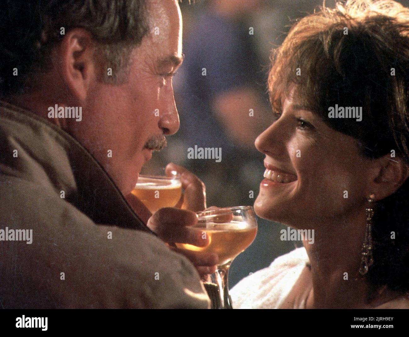 RICHARD DREYFUSS, HOLLY HUNTER, ALWAYS, 1989 Stock Photo - Alamy